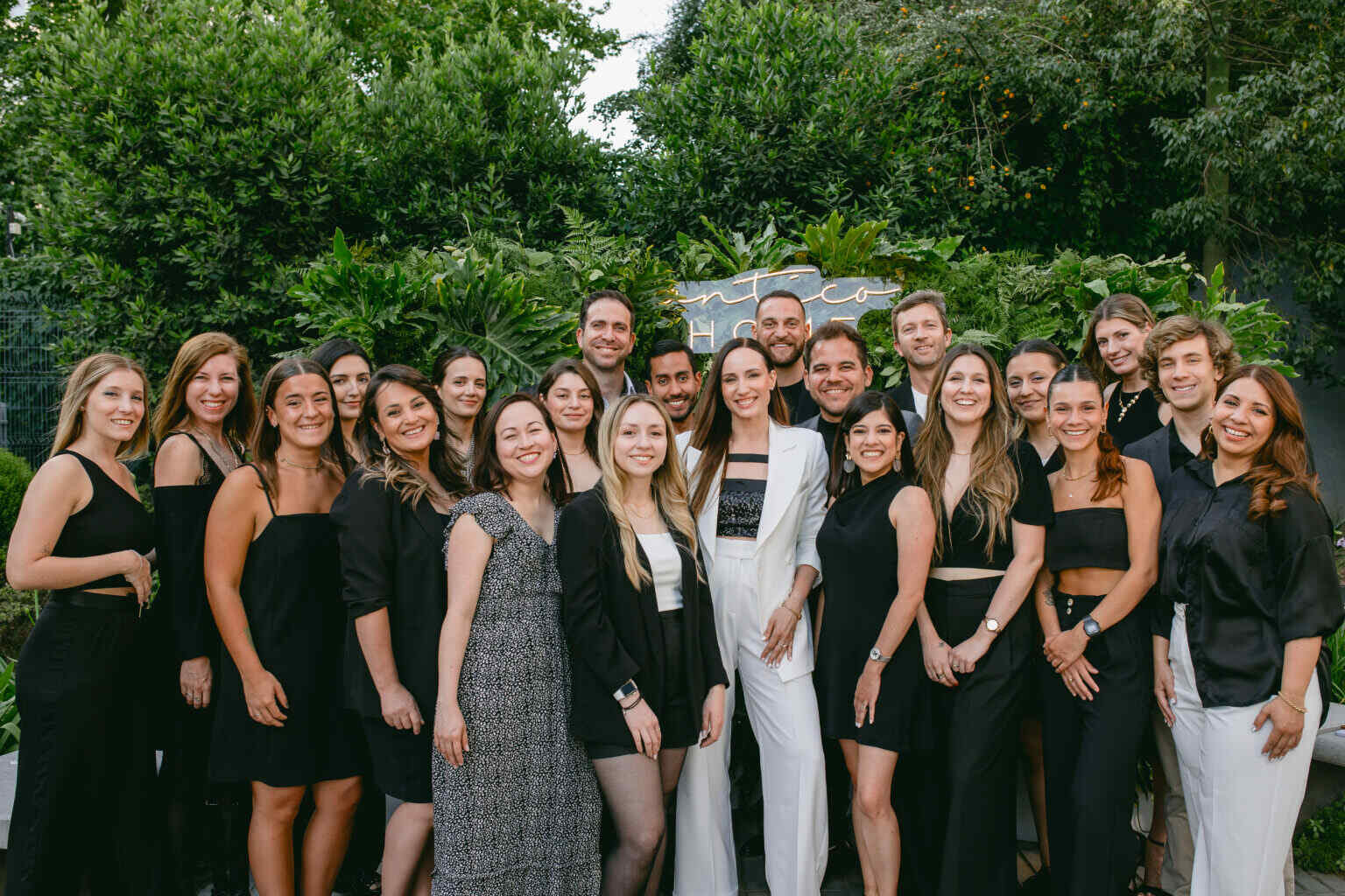 Antico Studio: Diseño de interiores con enfoque científico - AOA